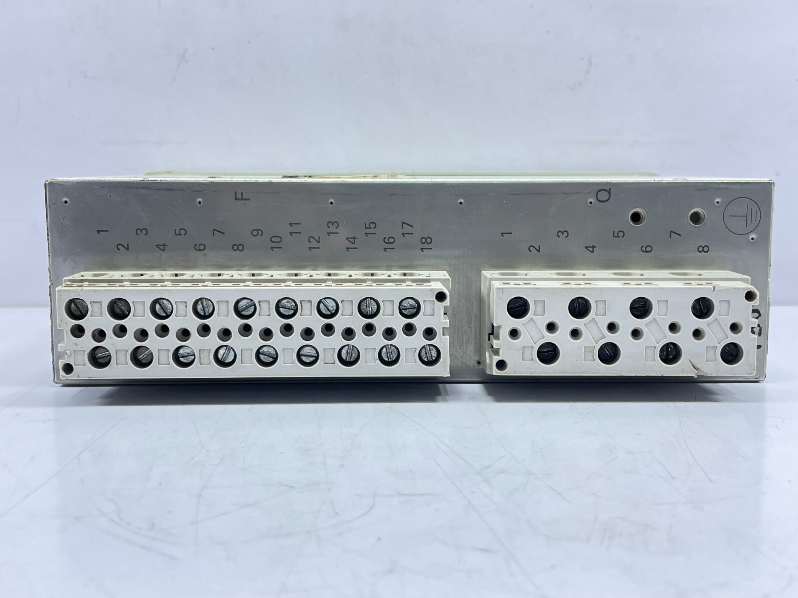 Siemens 7SJ6021-5EB90-1FA0/Cc Numérique Surintensité Temps Protège ...