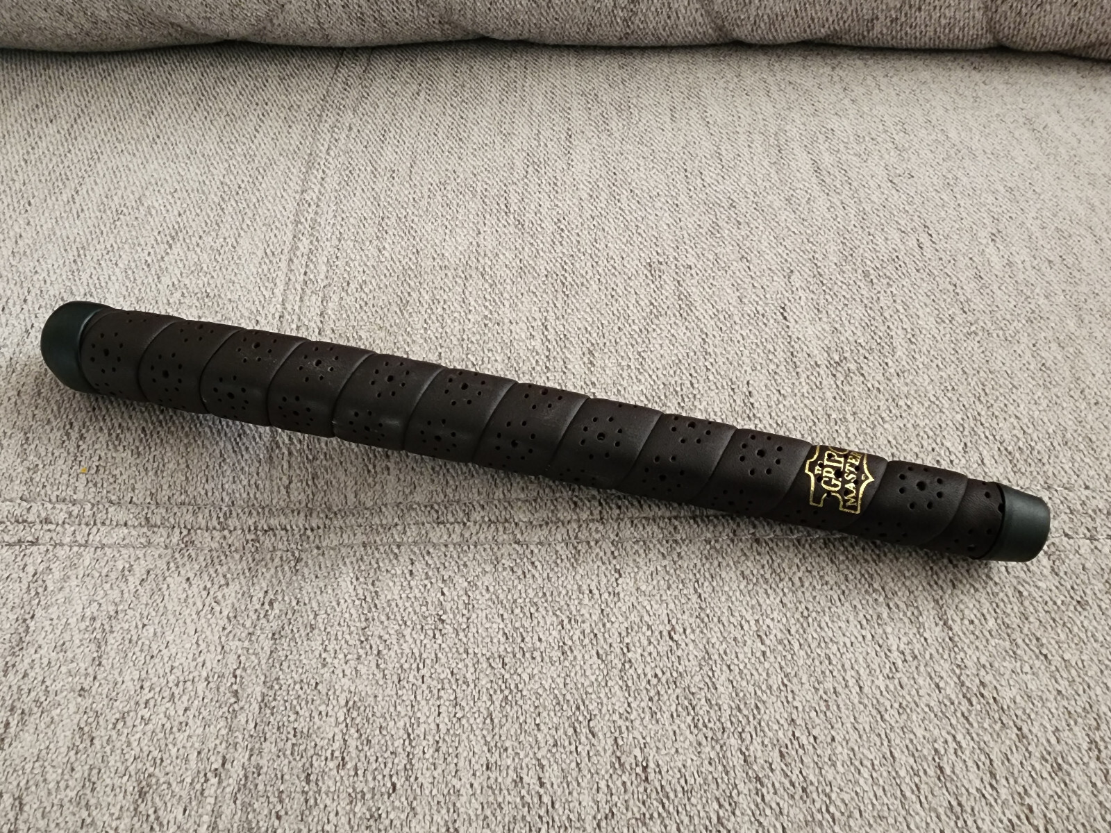The Grip Master Genuine Leather Pro Perf Classic Wrap Black Putter Grip ...