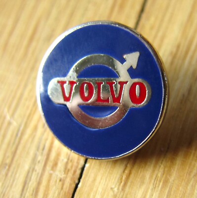 VOLVO Logo Pin / Pins: LOGO - blau/rot - emailliert - edel & Kult ...