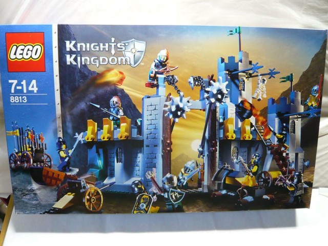 LEGO Castle: Battle at the Pass (8813) for sale online | eBay
