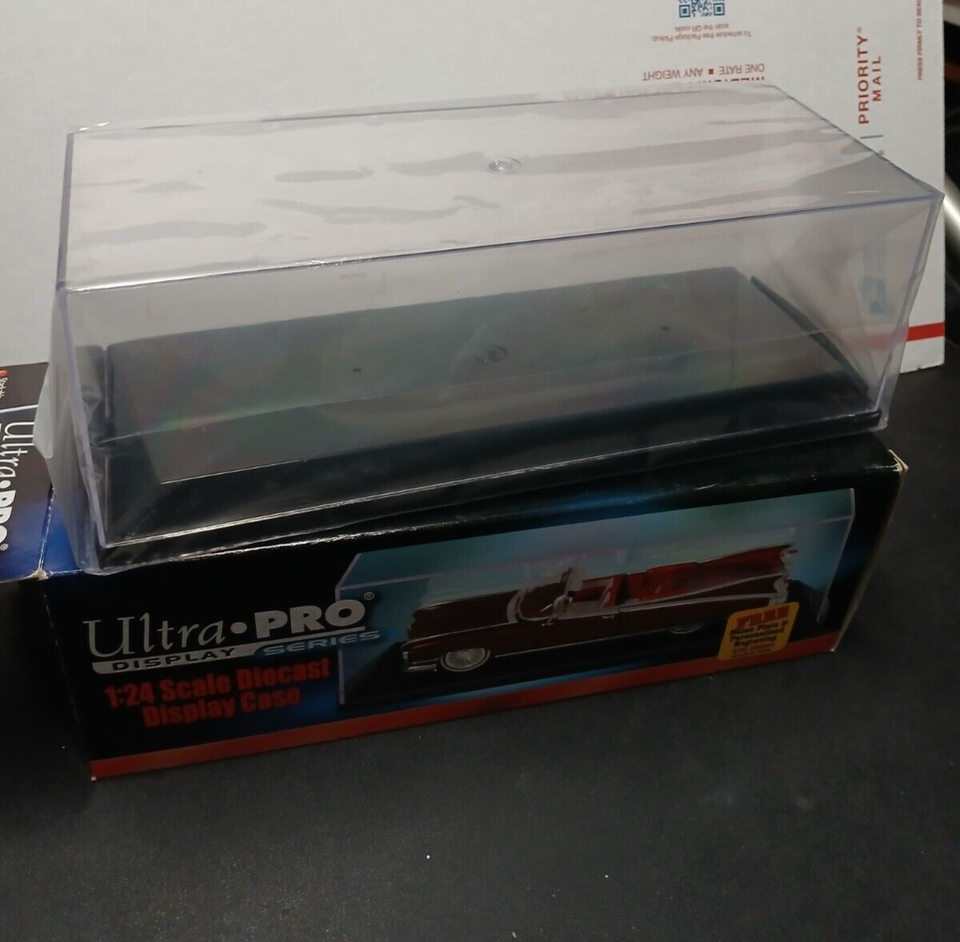 Ultra Pro Display series 1:24 scale Die-cast display case Brand NEW ...