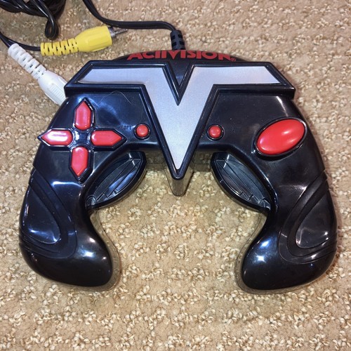 Activision 10-in-1 Plug And Play TV Games Gamepad Techno Source's 2006 ...
