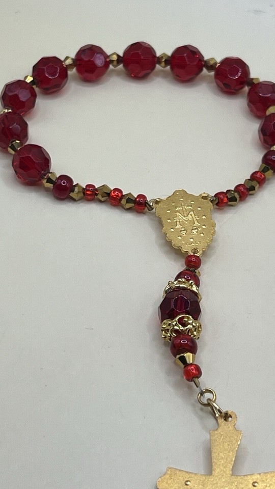 Vintage Italy Catholic Iridescent Red Ruby Crystal Chaplet Gold Tone ...