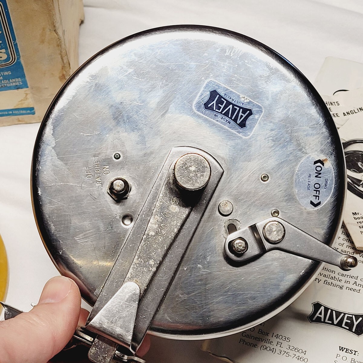 Alvey Fishing Reel Side Cast 550 C5 Yellow Fiberglass Spool Star Drag ...