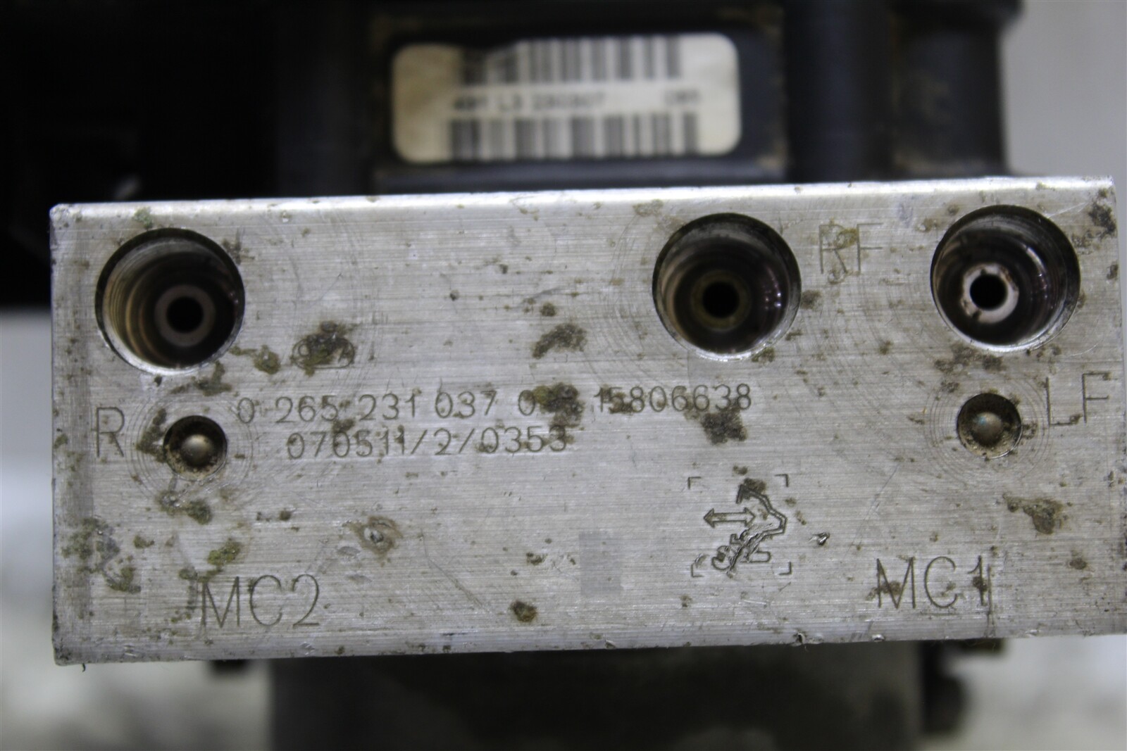 2007 Chevrolet Silverado ABS Pump Control OEM Module 15806638 351-9b2 ...