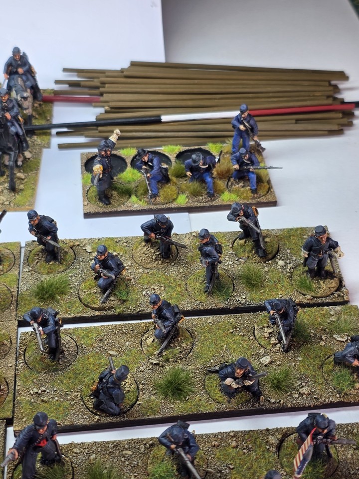 Huge American Civil War Army. 28mm Scale. Pro-Painted With Specialist ...