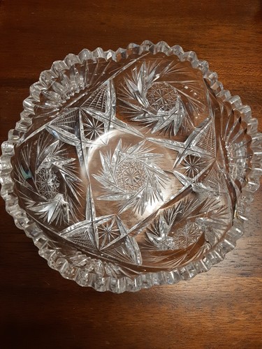 Cut Glass Crystal Bowl 7" diame Pinwheel Design Saw Tooth Edging FREE ...