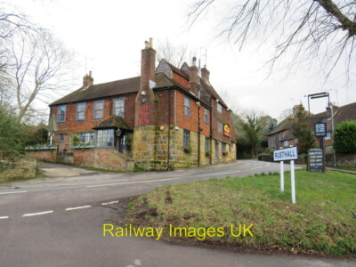 Photo Pub - The Red Lion Rusthall c2020 | eBay UK