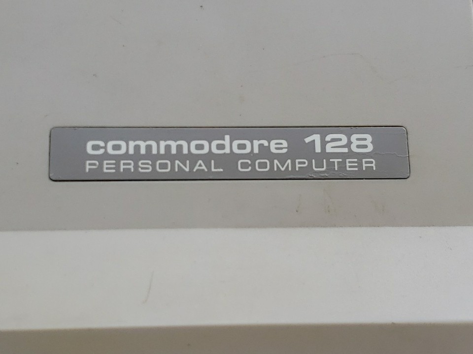 Vintage 1986 Commodore 128 Personal Computer C128 w/Integrated Keyboard ...