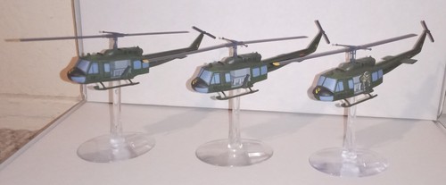 Team Yankee Checkpoint Charlie Nam 1:100 UH-1 Huey Helicopter Platoon 3 ...