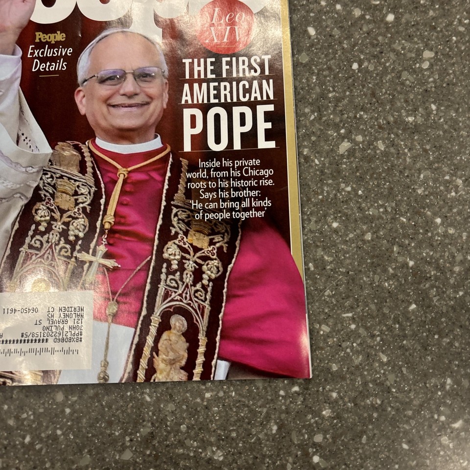 People Magazine May 26, 2025: Leo XIV The First American Pope; Honey ...