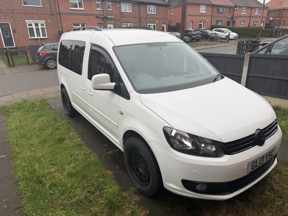 2013 Volkswagen Caddy Maxi 1.6 TDI DSG Automatic – Ideal Mini Camper ...