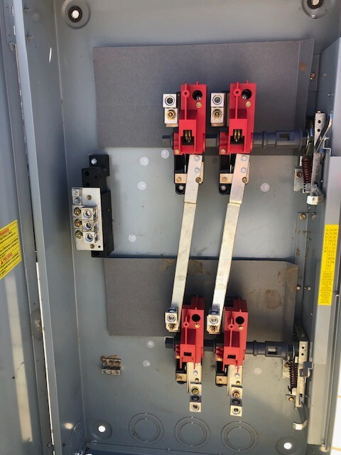 Eaton Double Throw 200 Amp Generator Transfer Switch DT224URK-NPS ...