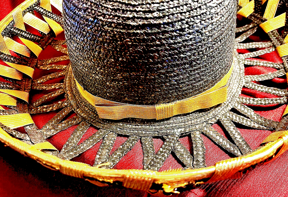 AMAZING VINTAGE WHITTALL & SHON BLACK & GOLD WOVEN STRAW WIDE BRIM HAT ...