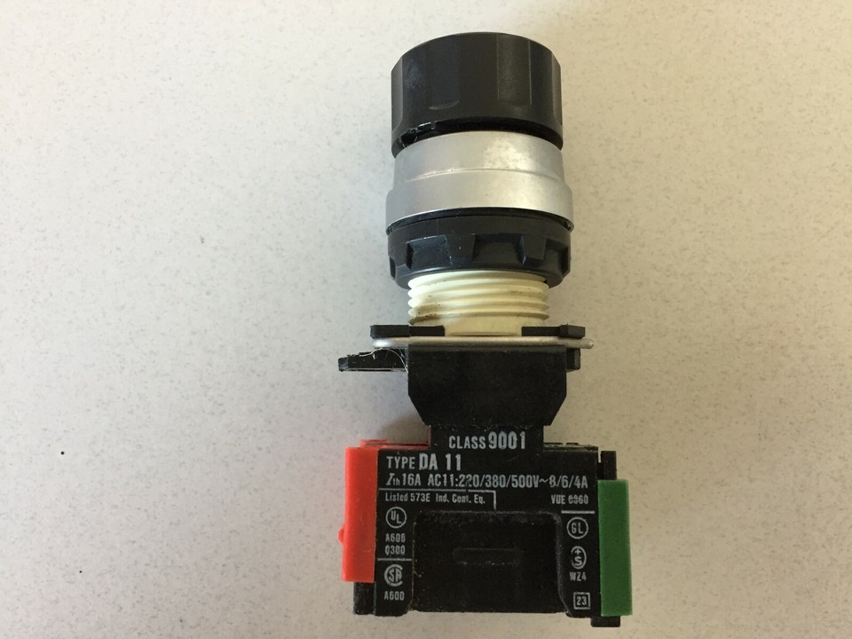 SQUARE D 9001DA11 CONTACT BLOCK WITH A 2 POSITION ROTARY SWITCH | eBay
