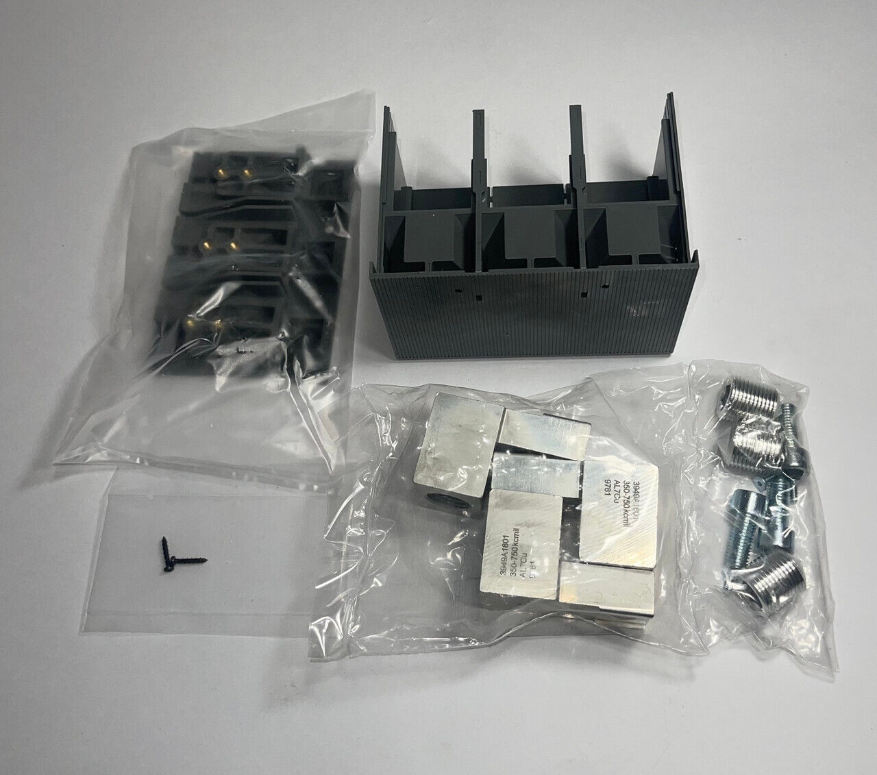 KXT5CUAL1X750KC-3 ABB XT5 Circuit Breaker Lug Kit, 3 Pole, NEW ...