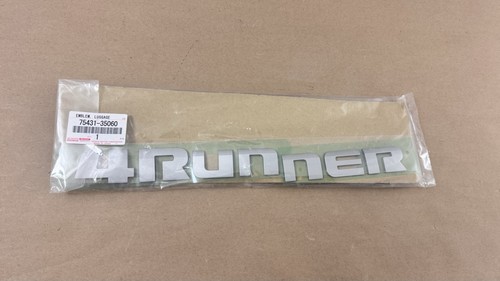 NEW GENUINE OEM 2010-2024 TOYOTA 4RUNNER REAR LIFTGATE HATCH EMBLEM ...