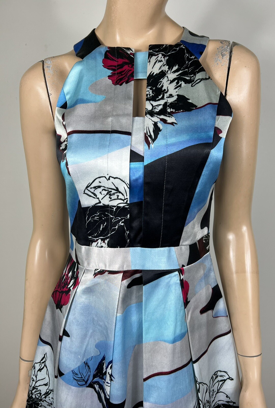 Cue Floral Satin Dress - Size 8 - Two Pockets | eBay Australia