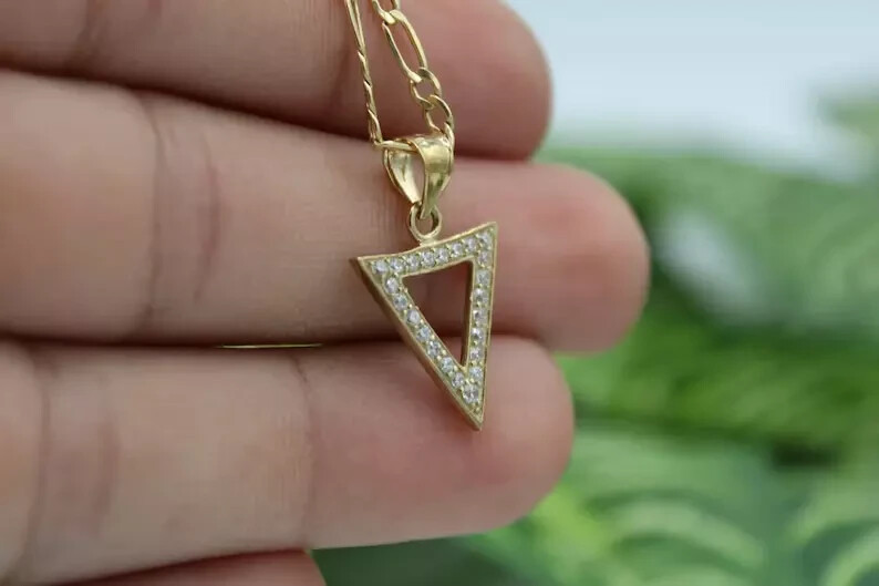 1Ct Round Lab Created Diamond Triangle Shape Pendant 14K Yellow Plated ...
