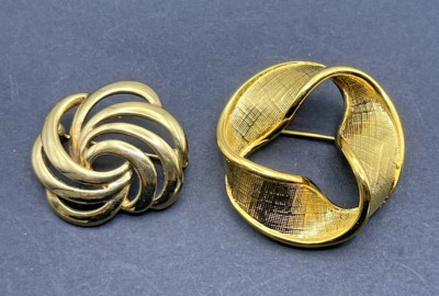 Two Napier Vintage Gold Highly Polished & Textured Gold Metal Pins | eBay