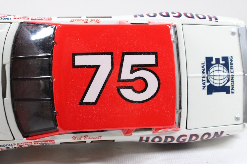 NEIL BONNETT 1983 CUSTOM #75 HODGDON RAHMOC RACING CHEVY MONTE CARLO ...