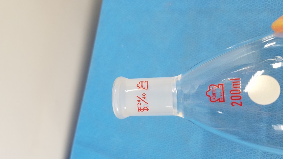 kontes 200 milliliter single-neck round bottom flask with a 24/40 joint ...