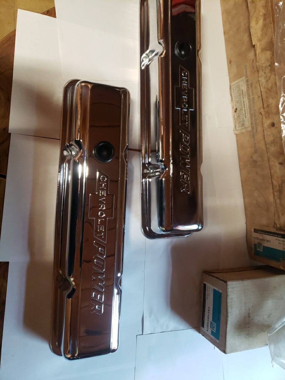 NOS GM Small Block Chevy Valve Covers | eBay