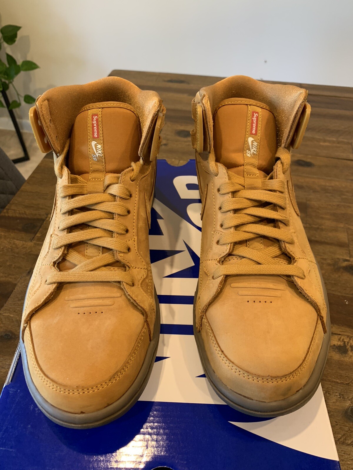 Nike SB Zoom Air 94 Hi Supreme Wheat Size 9 - Gem
