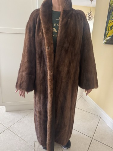 Rosina Malta Fur Coat. Label Says Milano, Paris, Frankfurt. | eBay