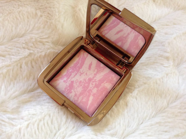 Hourglass Ambient Lighting Powder Luminous Light Travel Size | Shelly ...