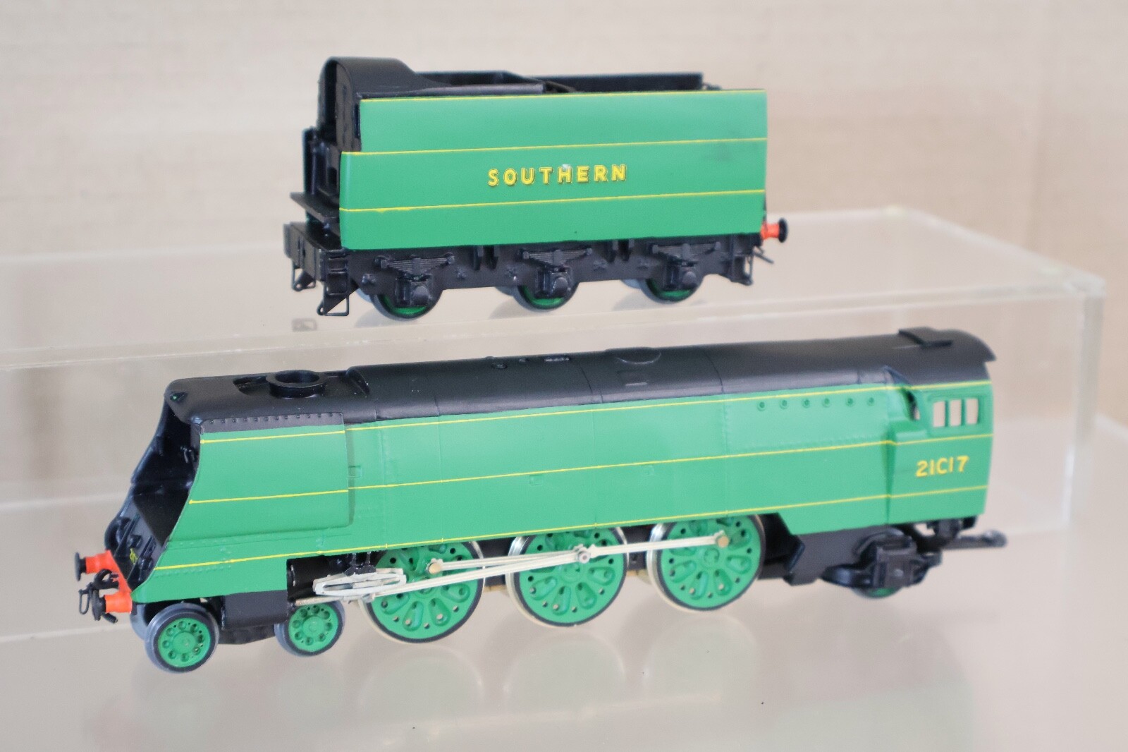 MILLHOLME COMET KIT BUILT SOUTHERN 4-6-2 MERCHANT NAVY LOCO 21C17 ...