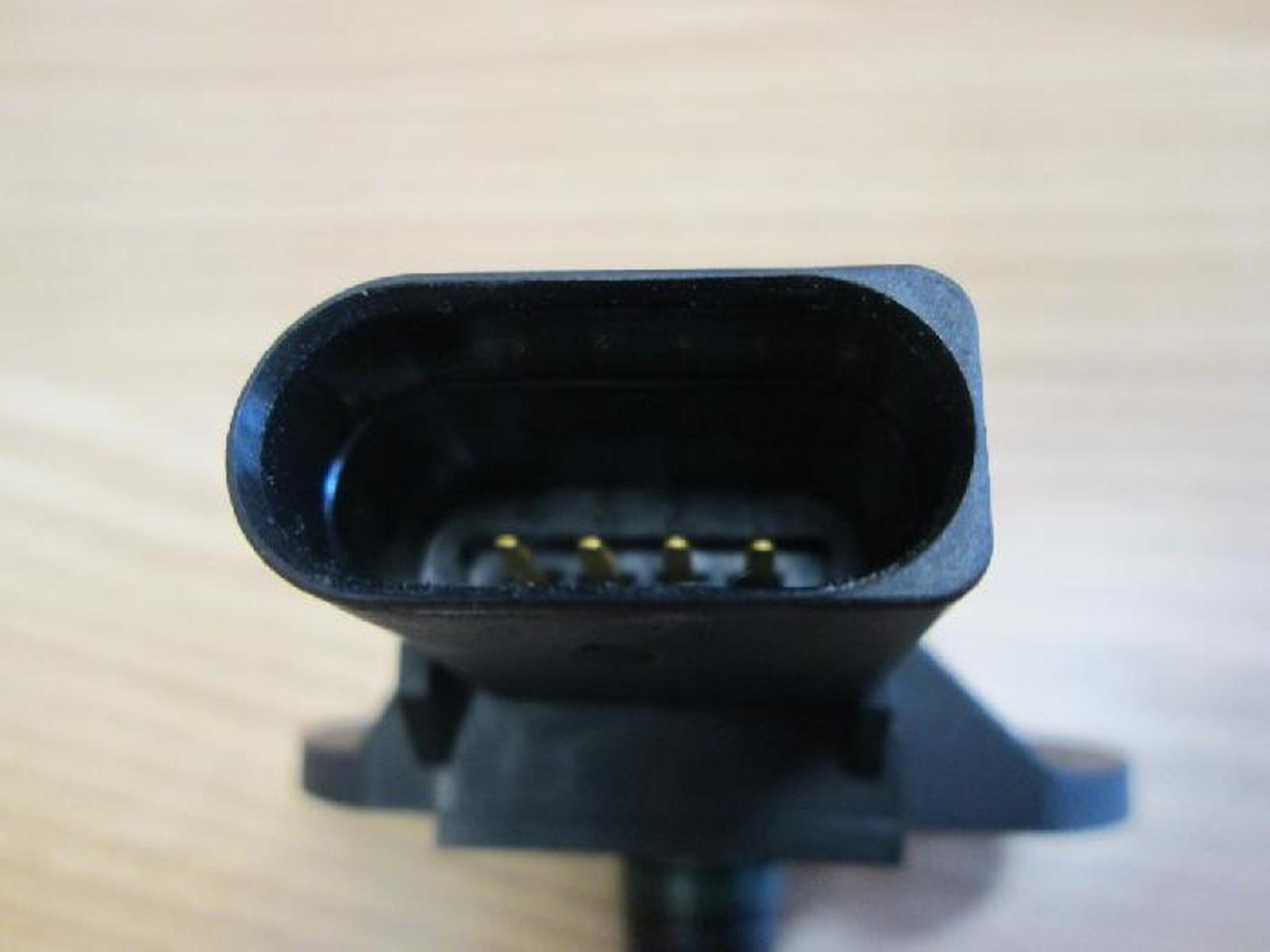 Drucksensor Audi A3 A4 A6 A7 VW Caddy Touran Golf Passat Polo 03C906051 ...