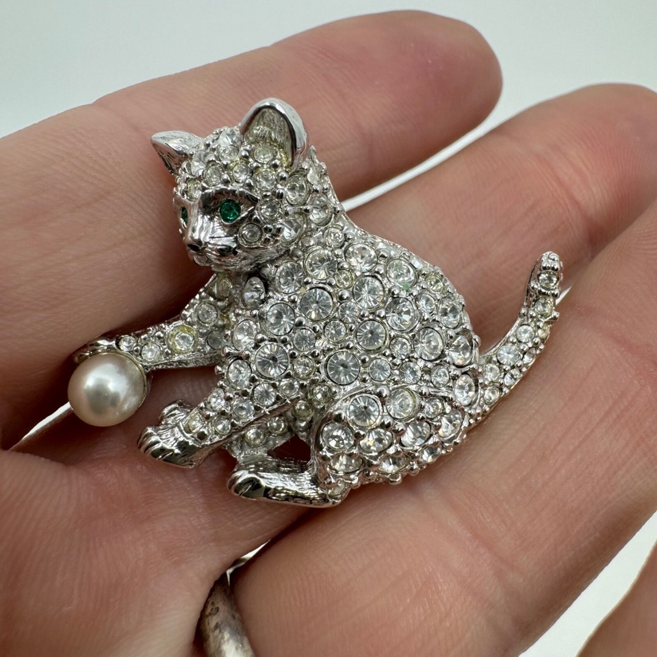 Vintage Swarovski Crystal Kitten Cat Brooch With Green Eyes & Faux ...