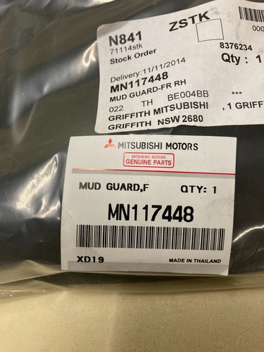 OEM Genuine MN117448 FRONT MUD GUARD L200 TRITON MITSUBISHI | eBay ...
