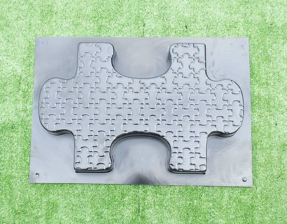 Concrete mold Puzzle pavers Stepping Stone Puzzles garden path sold 1 ...