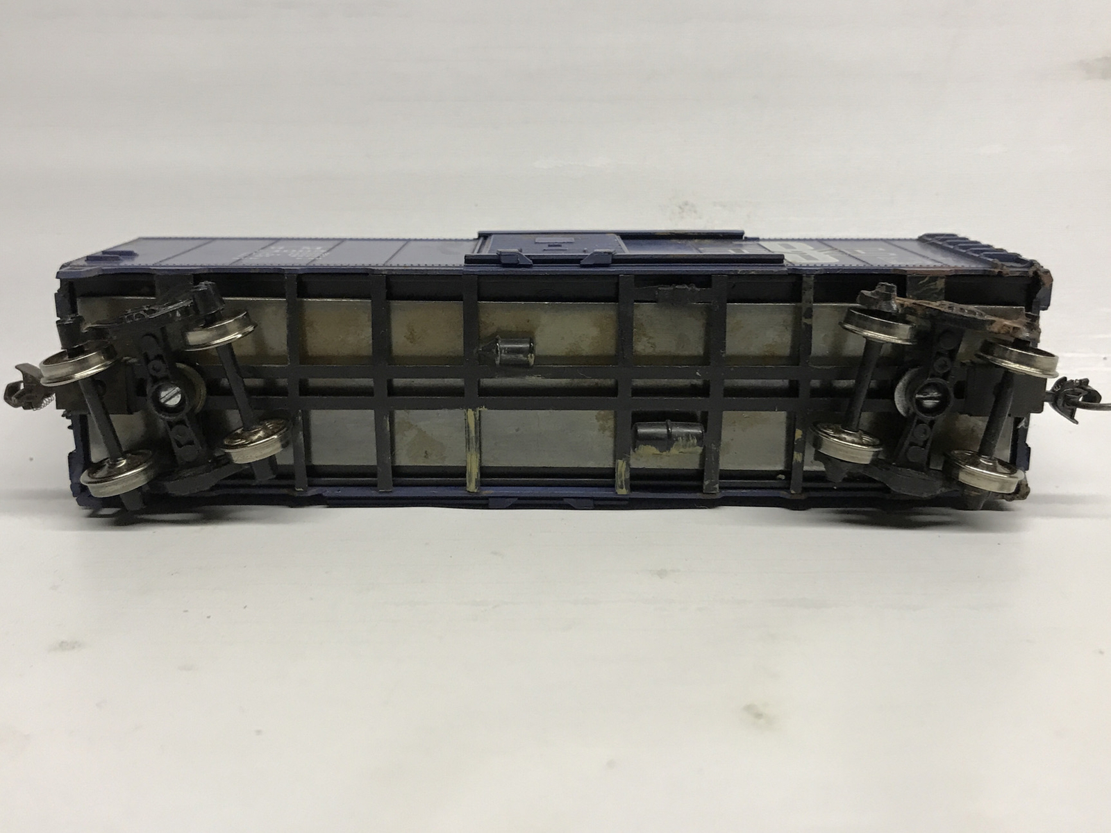 Athearn HO Boston & Maine 40' Box Car 74005 Metal Wheels Kadee Couplers ...