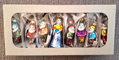 Miniature SNOW WHITE & 7 DWARFS GLASS CHRISTMAS ORNAMENTS - Germany ...