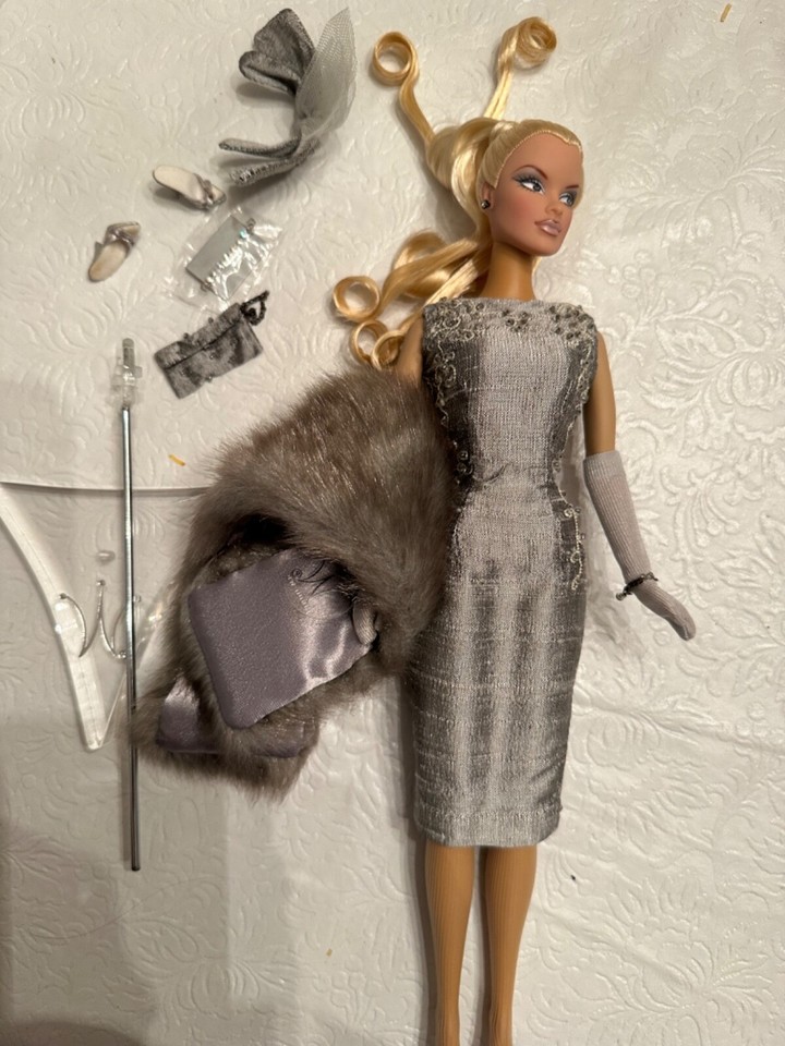 Integrity Toys Fashion Royalty Silver Society Veronique doll | eBay