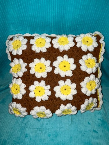 Vintage Crochet Throw Pillow Flowers Daisy Knit Brown Yellow White 3D ...