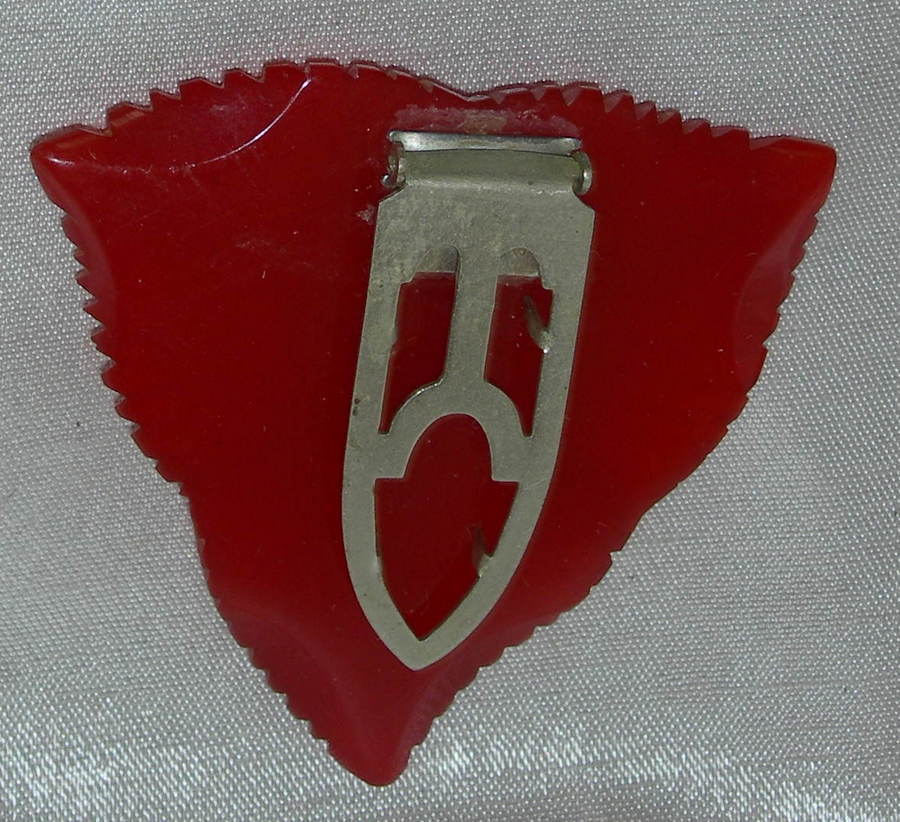 Vintage Red Bakelite Dress Fur Clip - Hat Clip -CARVE… - Gem