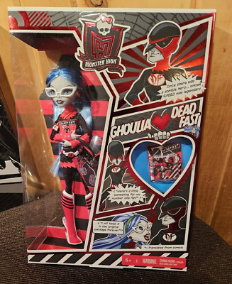 MONSTER HIGH Dead Fast Ghoulia Yelps Doll SDCC 2011 Limited Edition ...