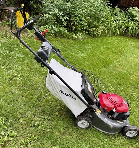Honda HR215 Masters Lawnmower | eBay
