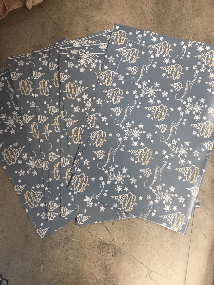 Christmas In July Wrapping Paper ( 5 Sheets) Santa Presents | eBay ...