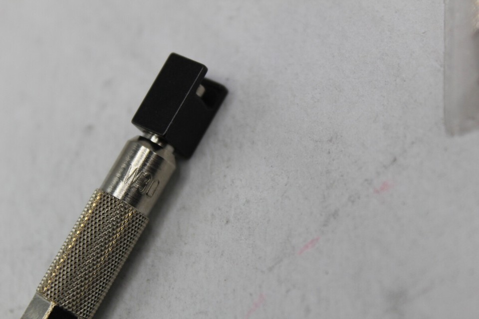 HUBER+SUHNER 74_Z-0-0-30 Other Tools Assembly tool (cap mounting and ...