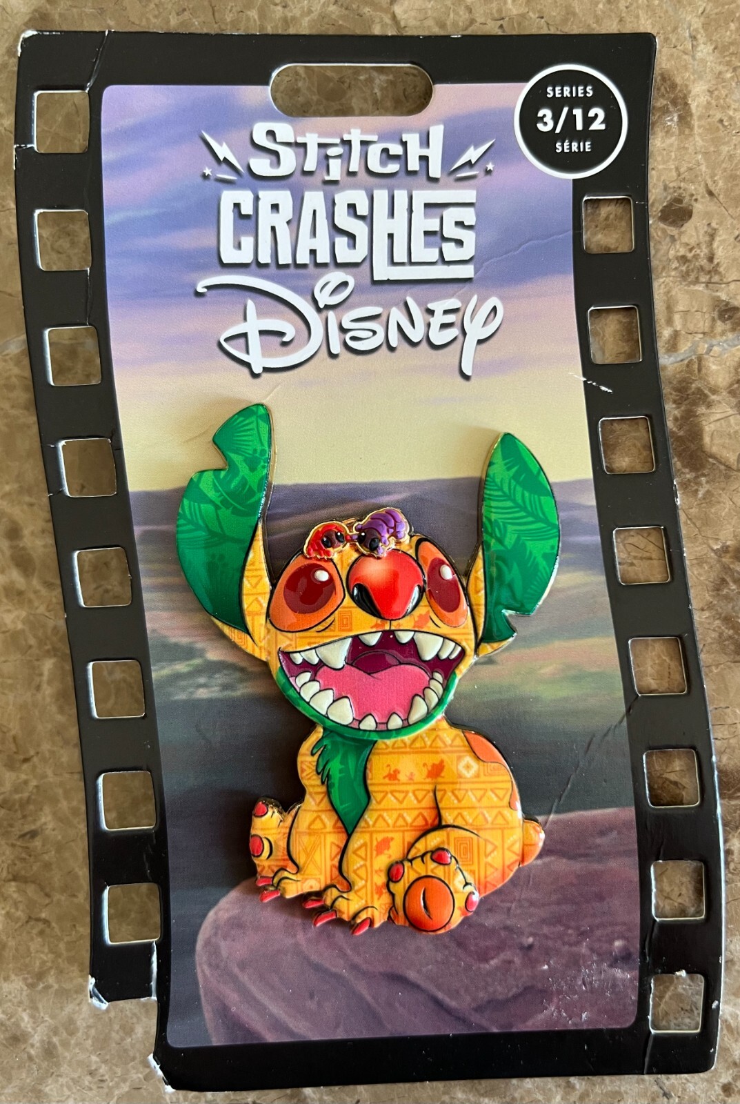 Disney Stitch Crashes Lion King Jumbo Pin 3/12 New on Damaged Card #1 ...