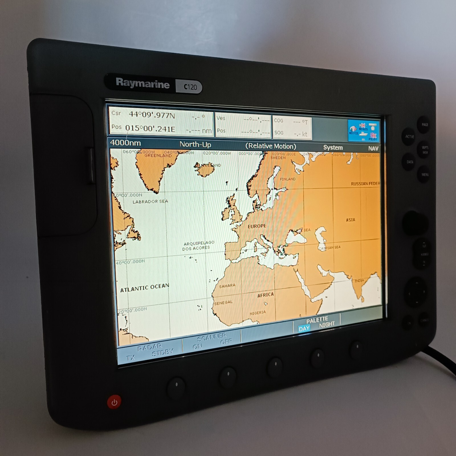 Raymarine C120 GPS Chartplotter E02022 Radar Multi-Function Legacy ...