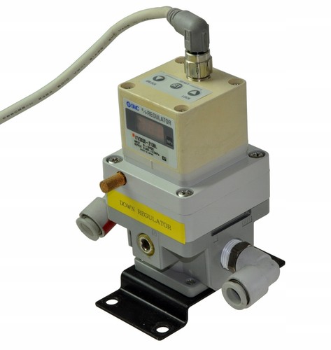 ITV3030-213BL SMC electronic pressure regulator. /#8 L26P 1079 | eBay