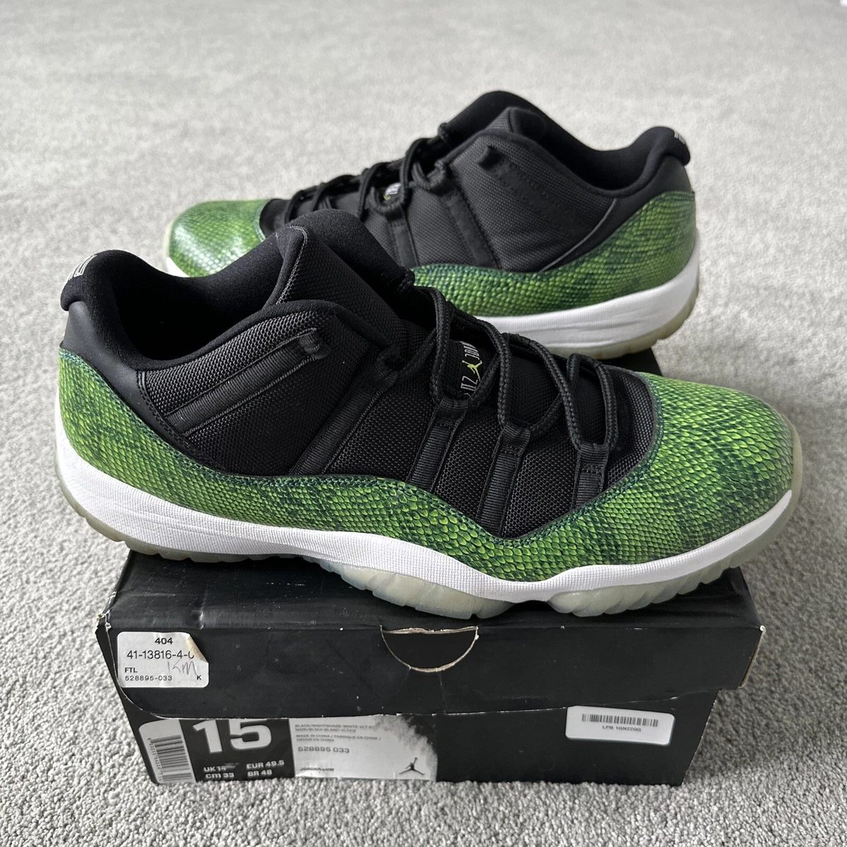 Jordan 11 Black And Green