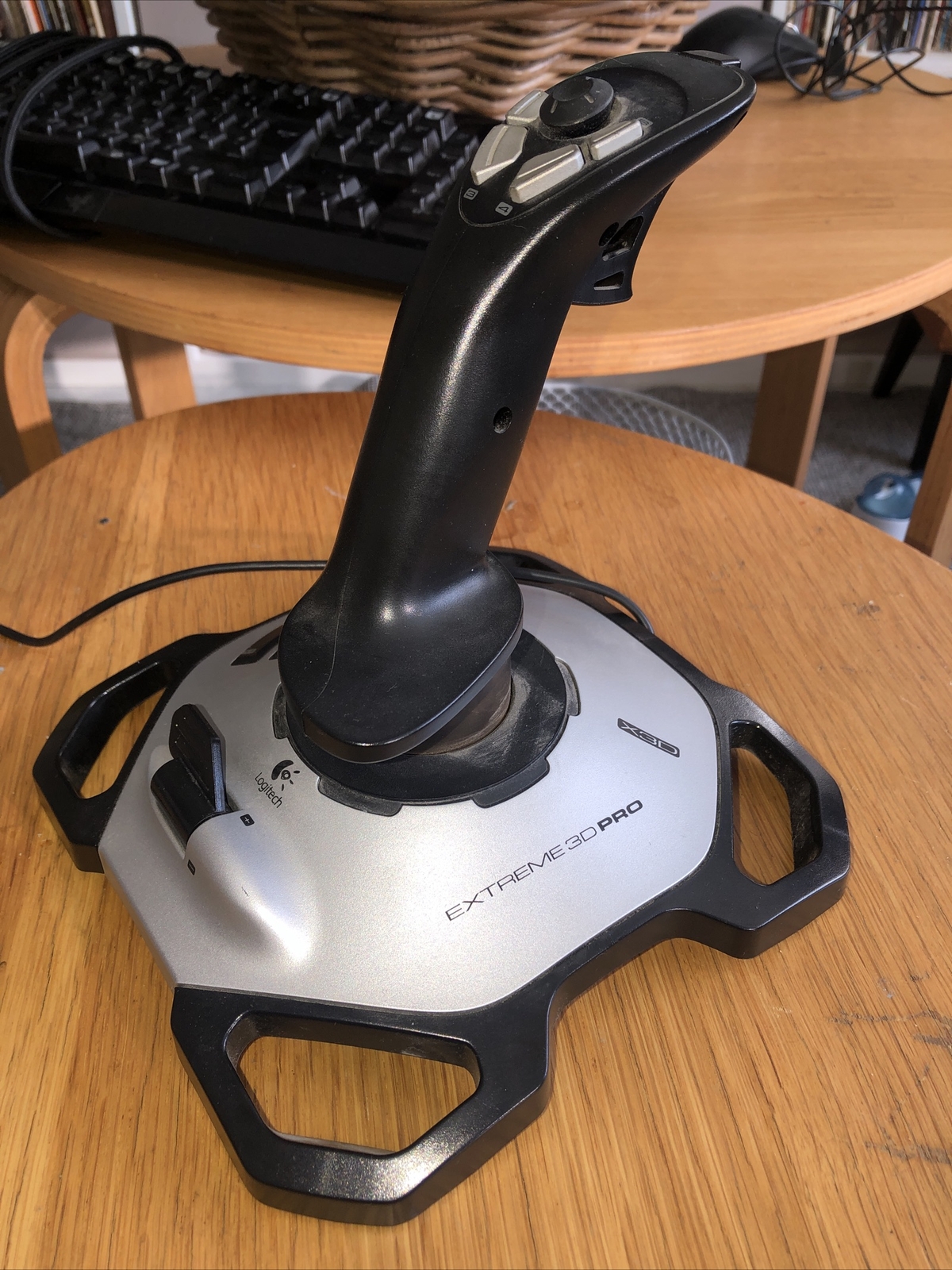 Logitech Joystick Extreme 3D Pro USB PC - Black T41126 / 863226-1000 ...