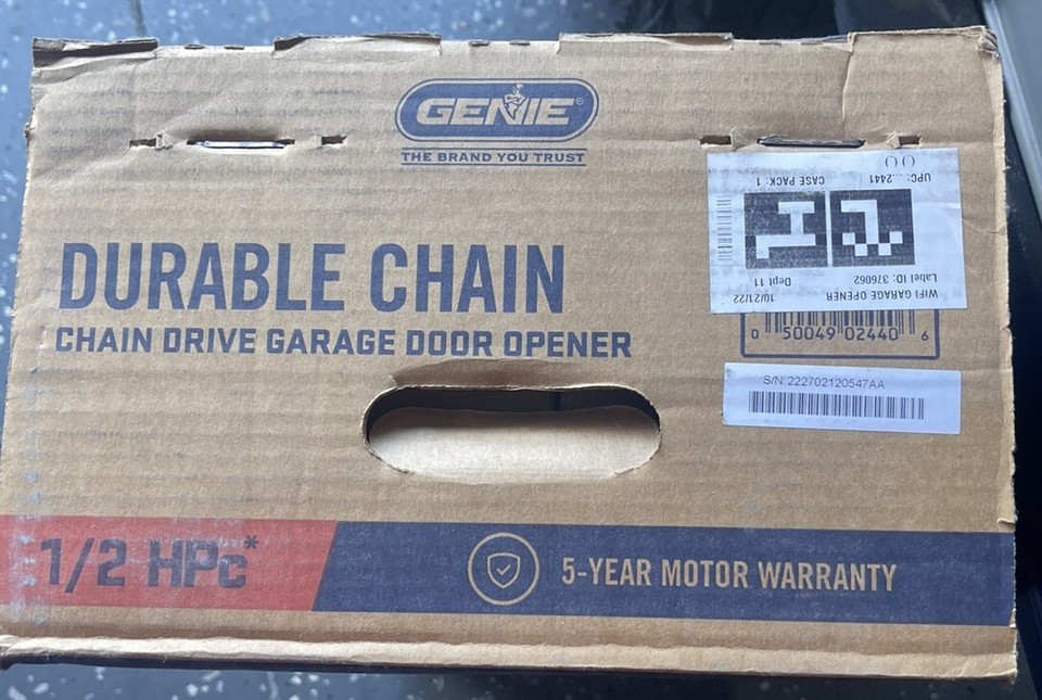 Genie 1/2 HP Durable Chain Drive Garage Door Opener 1035-VM Auto New ...